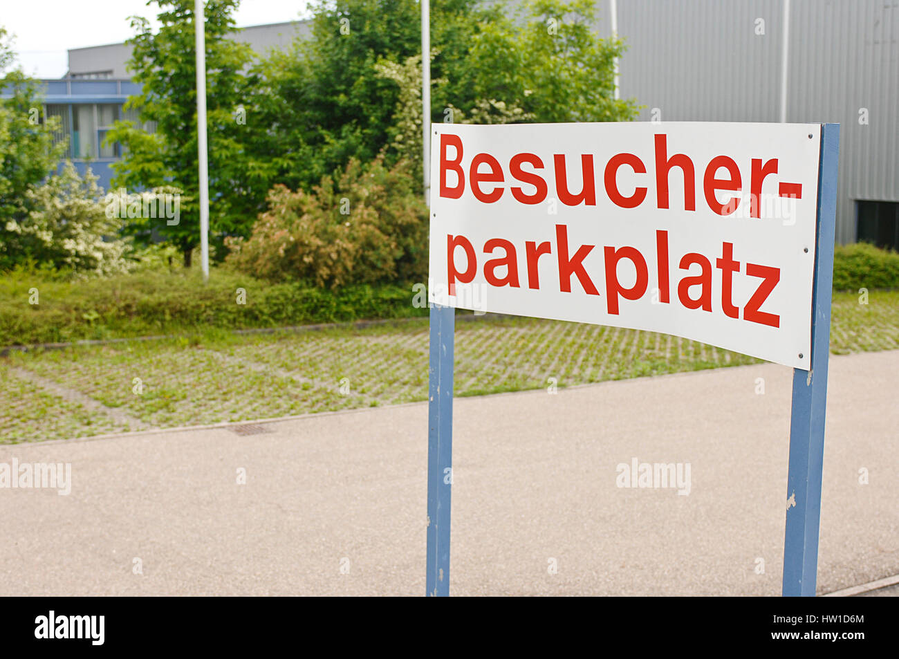 Visitor's parking bay, Besucherparkplatz Stock Photo - Alamy