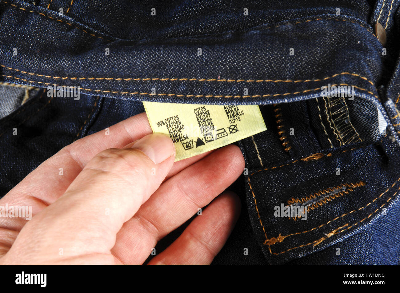 Jeans label, Jeansetikett Stock Photo - Alamy