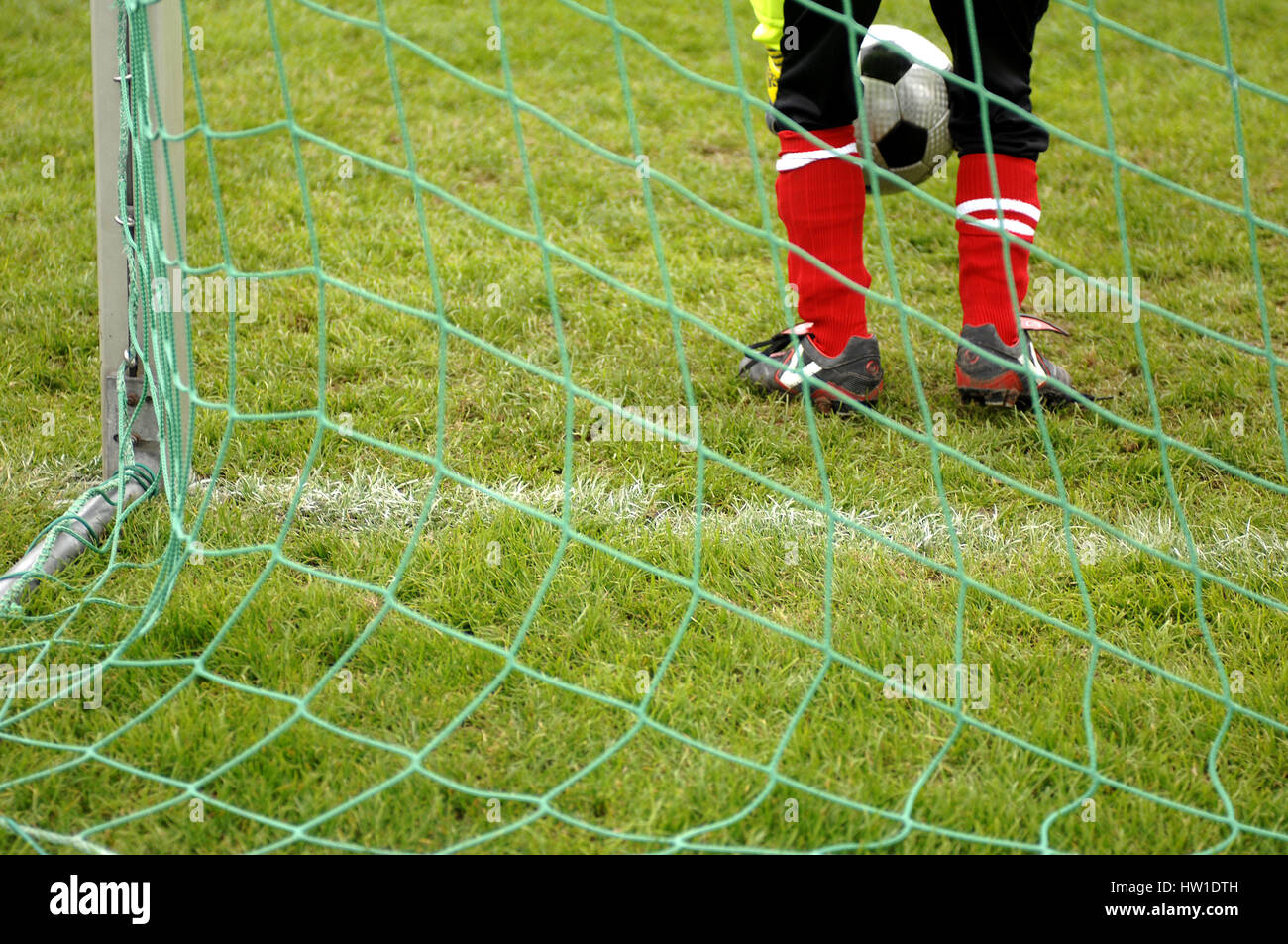 Ball fussball sportgerat hi-res stock photography and images - Alamy