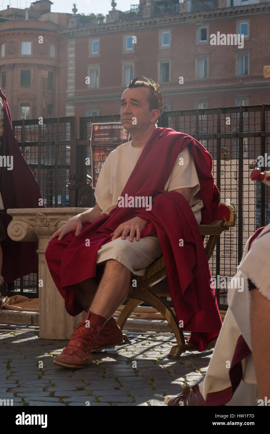 Conspirators caesar hi-res stock photography and images - Alamy