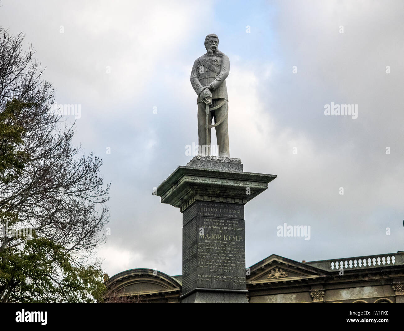 Maori pakeha maori hi-res stock photography and images - Alamy