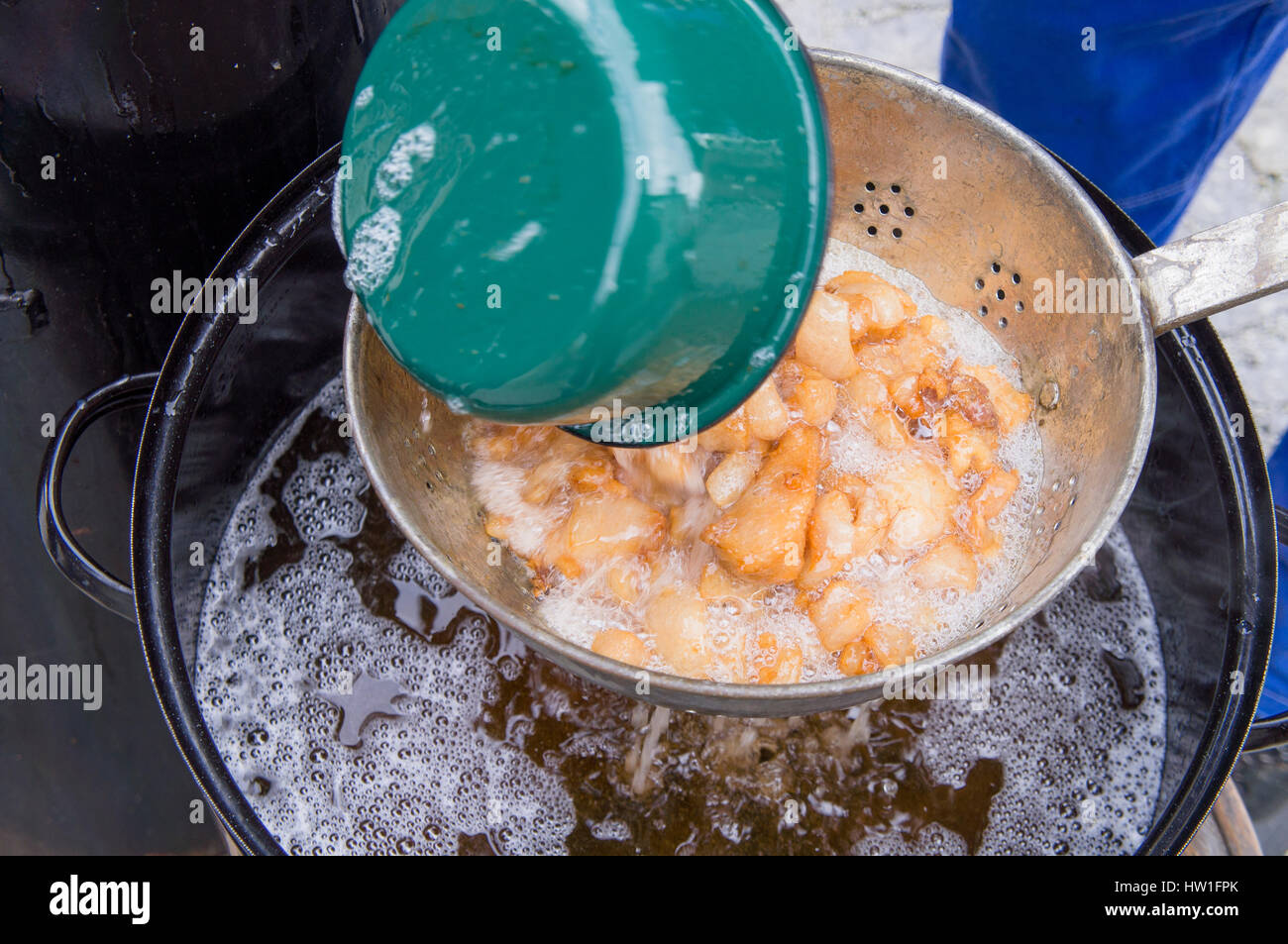 Lard rendering hi-res stock photography and images - Alamy