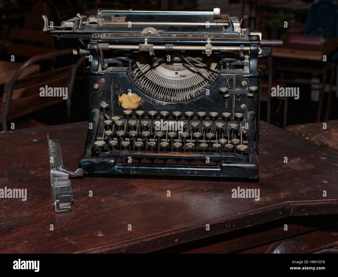 Antique Black Vintage Typewriter: Front View Stock Photo - Alamy