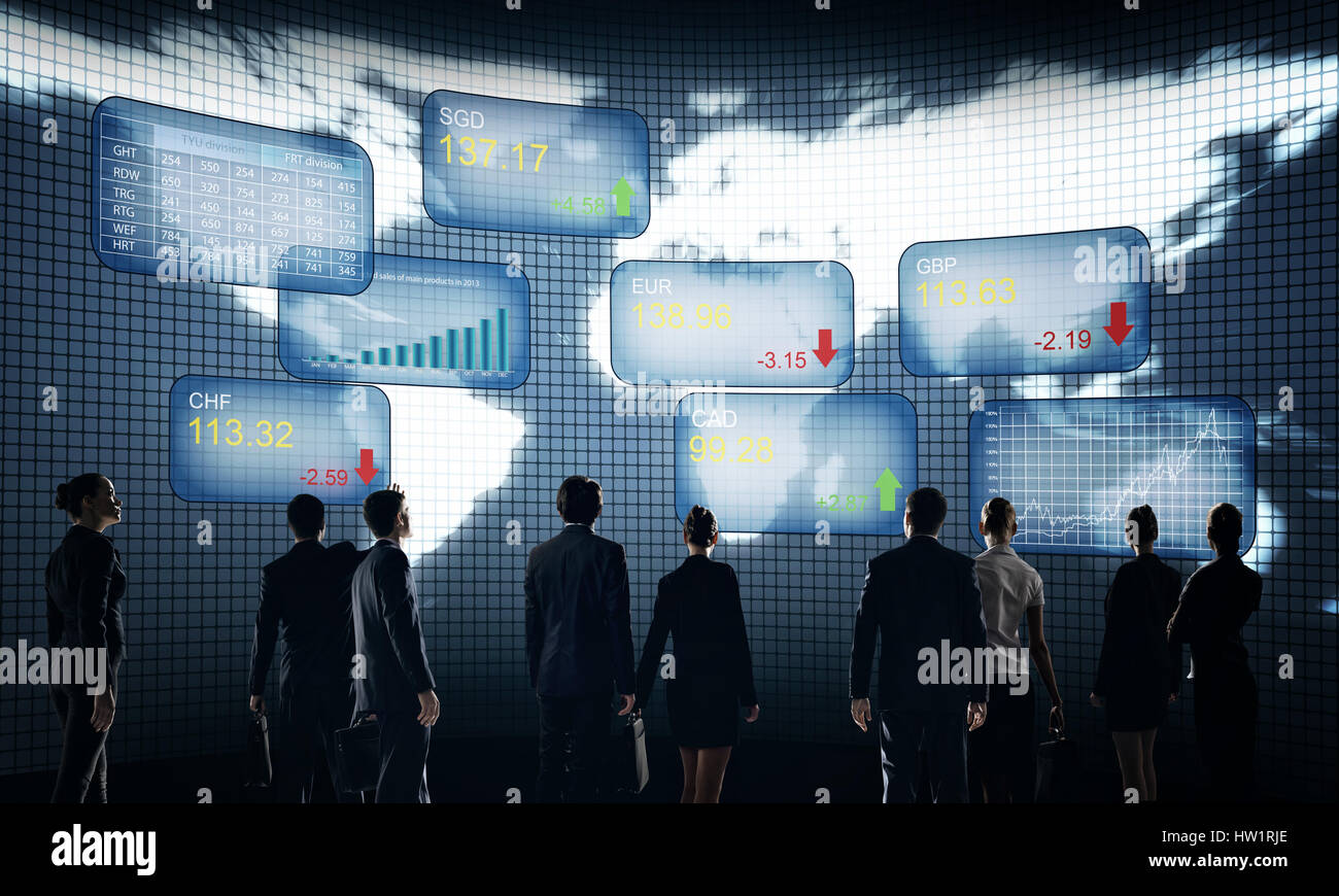 Market research group discussion hi-res stock photography and images ...