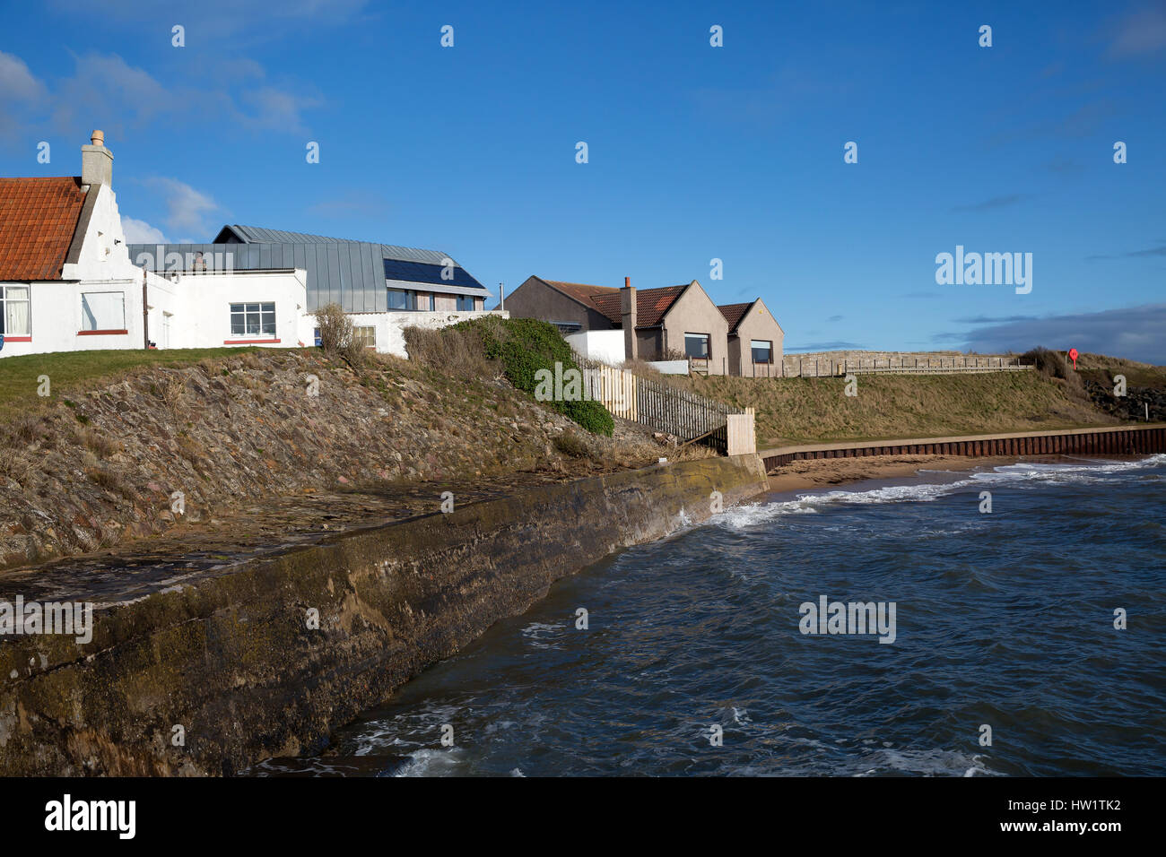 Houses overlooking the sea in Elie Scotland Stock Photo - Alamy