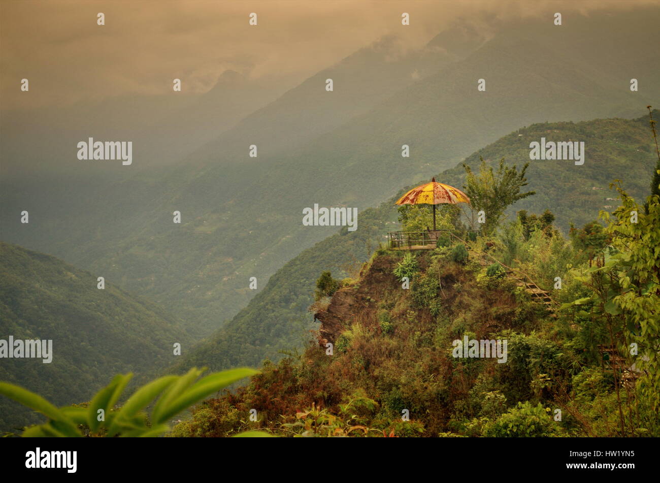 On way old silk hi-res stock photography and images - Alamy