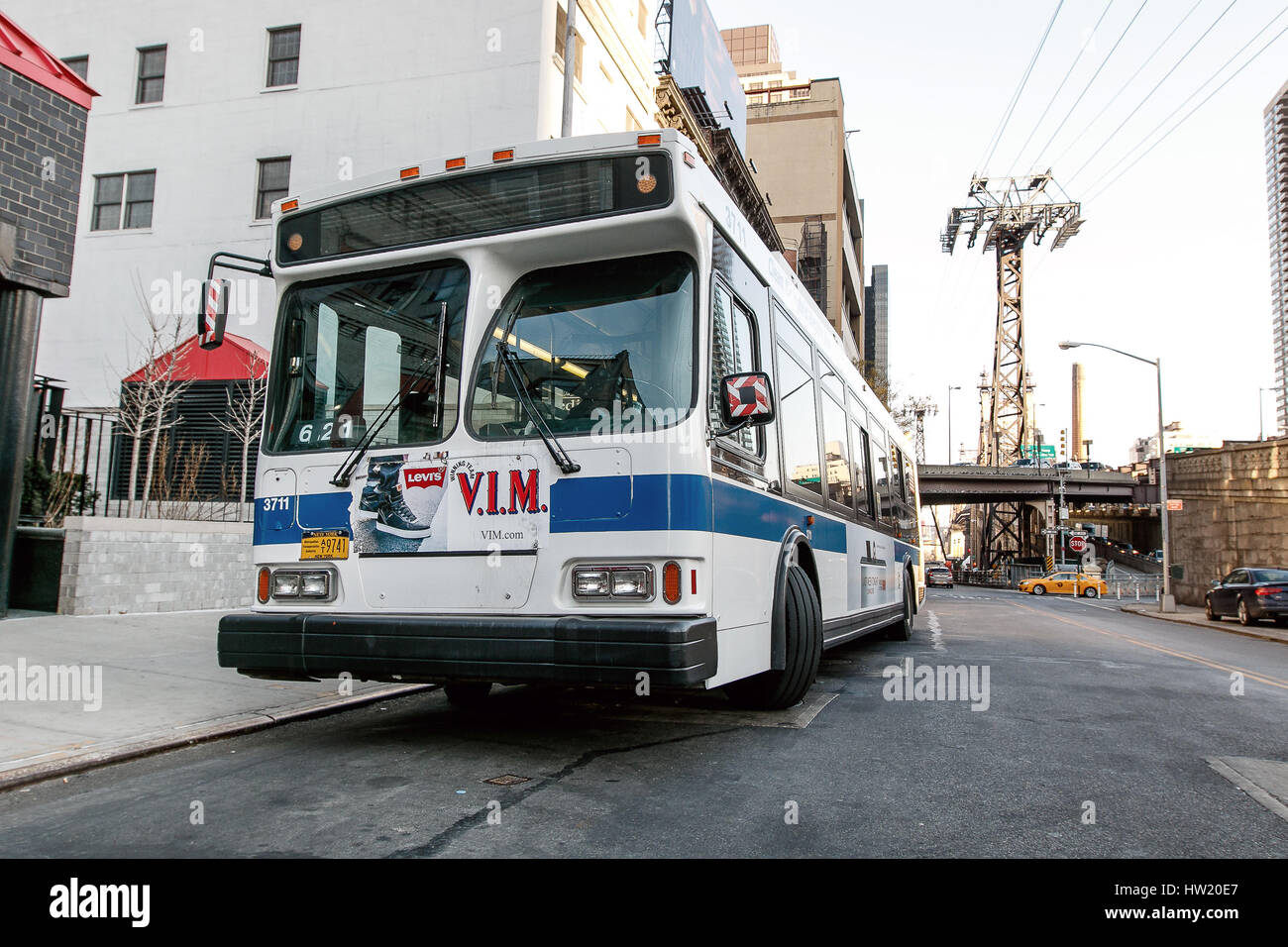 Mta bus hi-res stock photography and images - Alamy
