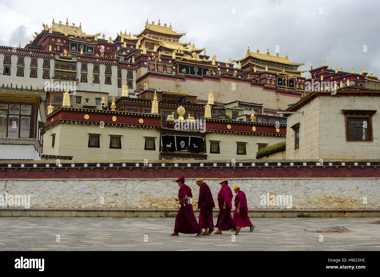 The Stroll, Shangrila, Zhongdian, Yunnan, China Stock Photo - Alamy