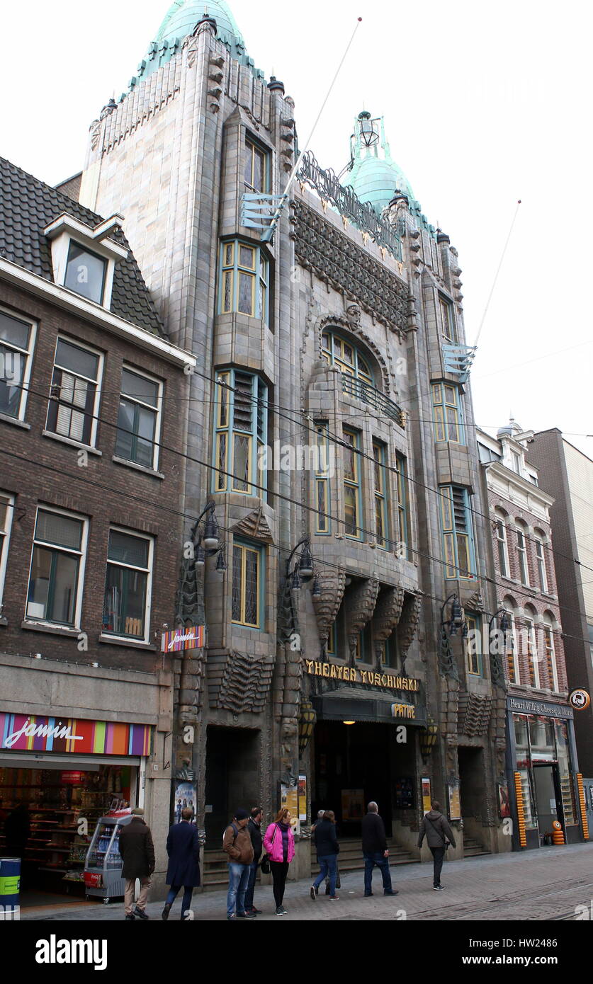 Old exterior movie theaters hi-res stock photography and images - Alamy