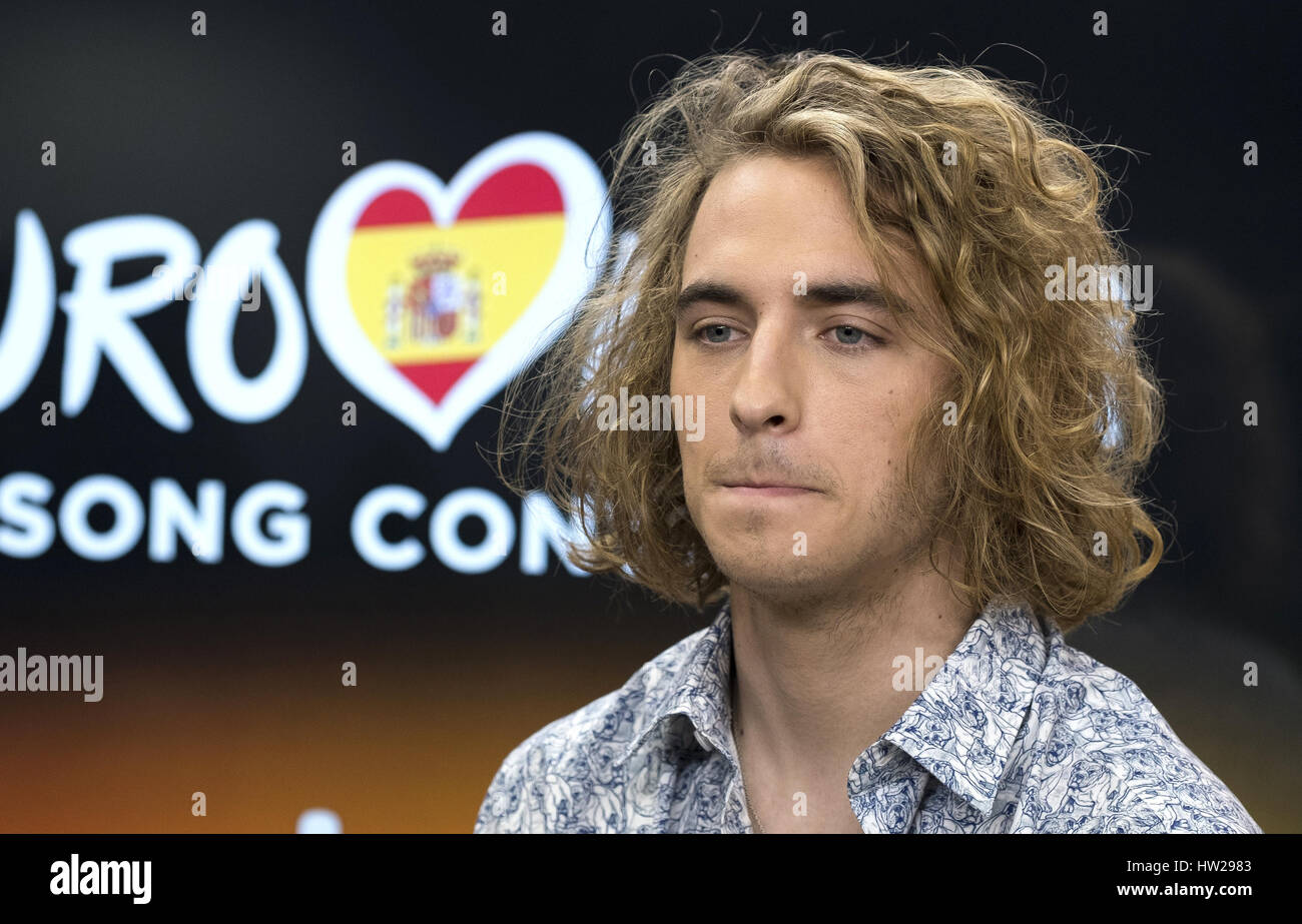 Manel Navarro attends the Eurovision's Spanish entry press conference ...