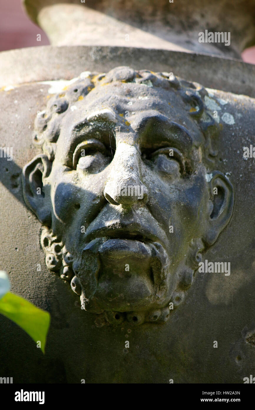 Invalidenfriedhof cemetery hi-res stock photography and images - Alamy
