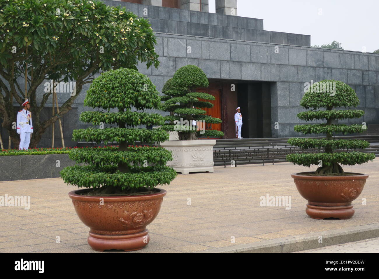 Changing of the guard, Ho Chi Minh Mausoleum, Hanoi, Bac Bo, Vietnam ...