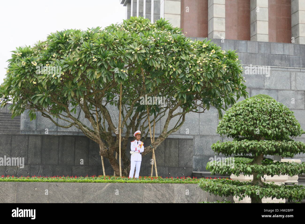 Changing of the guard, Ho Chi Minh Mausoleum, Hanoi, Bac Bo, Vietnam ...