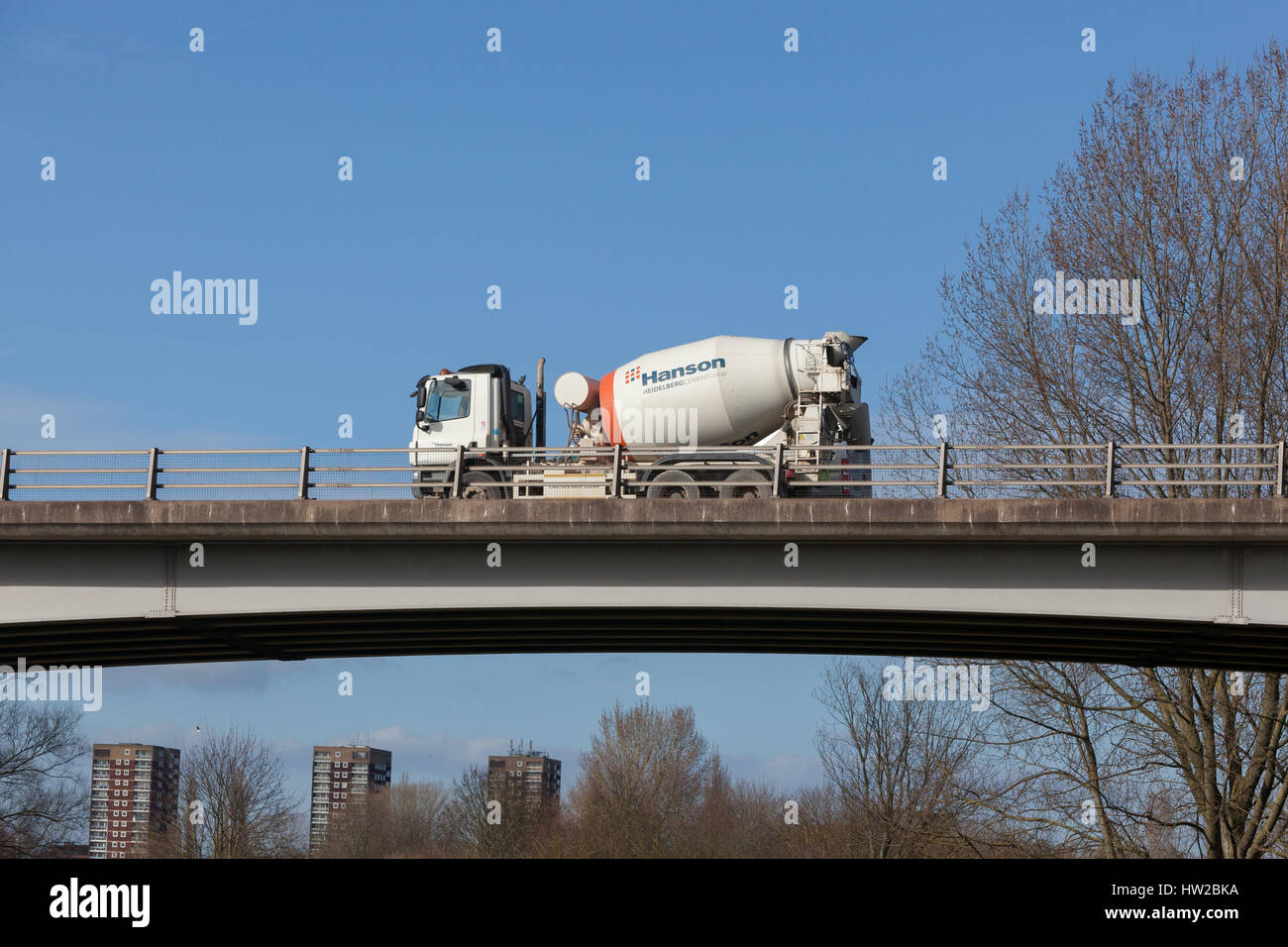 Hanson cement hi-res stock photography and images - Alamy