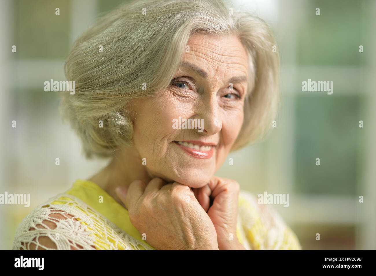 beautiful senior woman Stock Photo - Alamy