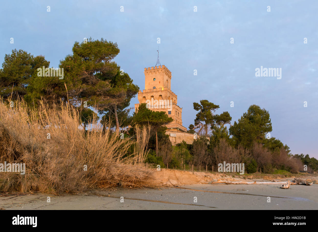 Pineto (Abruzzo, Italy) - The sunrise on the Adriatic sea, from the ...