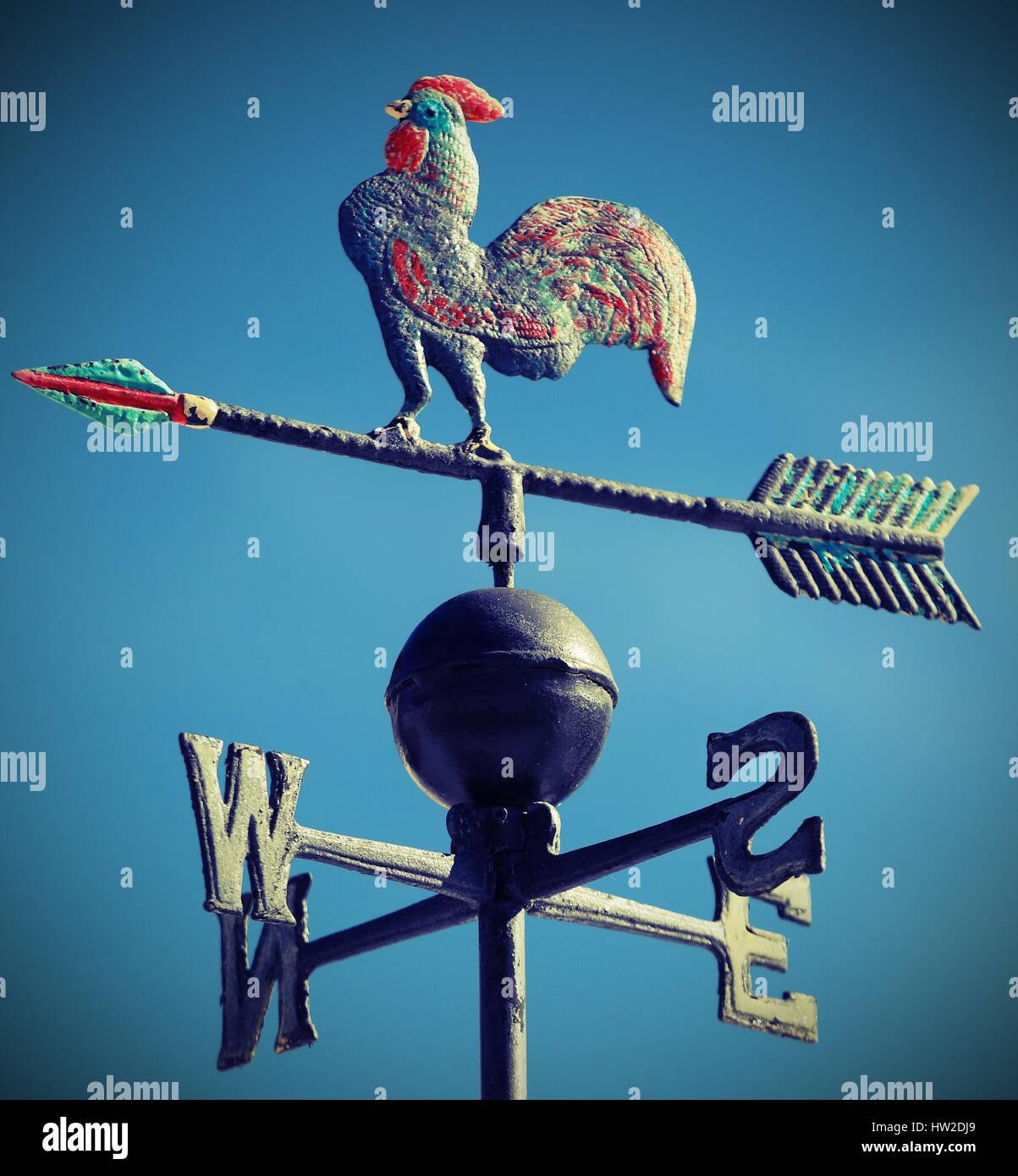 Wind vane rooster hi-res stock photography and images - Alamy