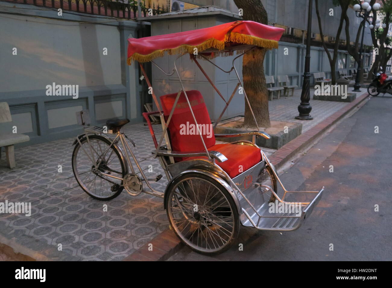 Bicycle rickshaw taxi tricycle in Hanoi, Vietnam Stock Photo - Alamy