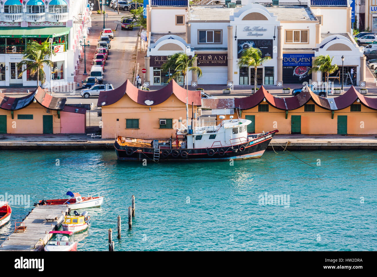 Colorful buildings in Oranjestad on the island of Aruba Stock Photo - Alamy
