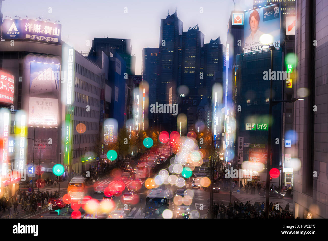 Street scene of Shinjuku, Tokyo, Japan Stock Photo - Alamy