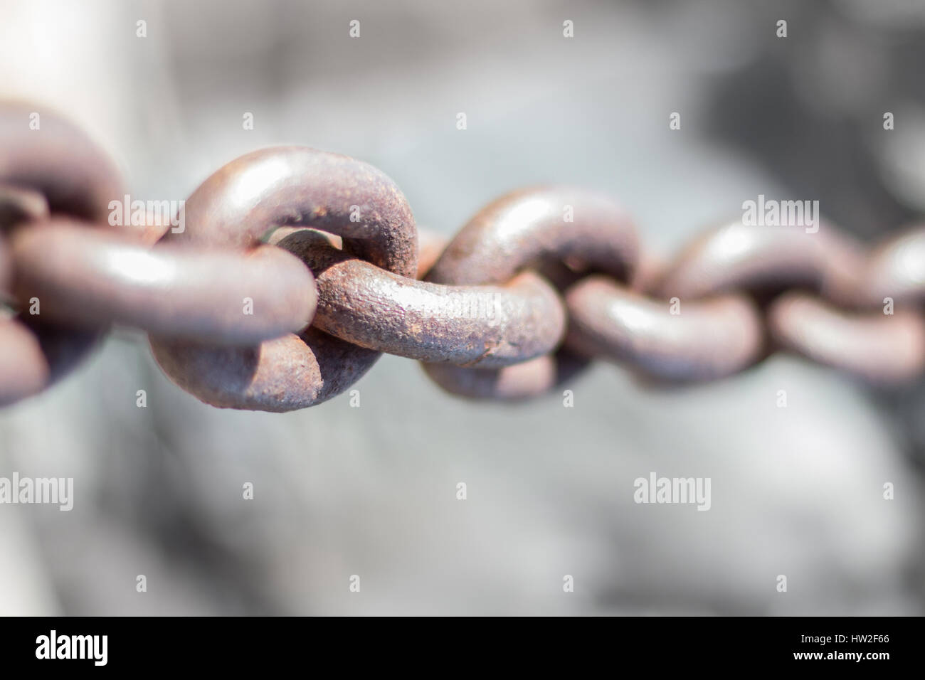 big rusty chain closeup - rusted chain Stock Photo - Alamy