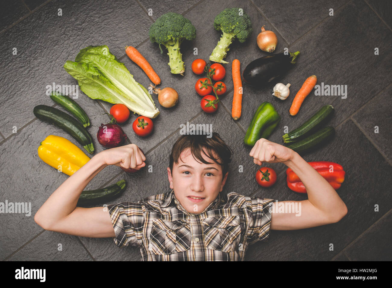 vegan and vegetarian healthy people Stock Photo - Alamy