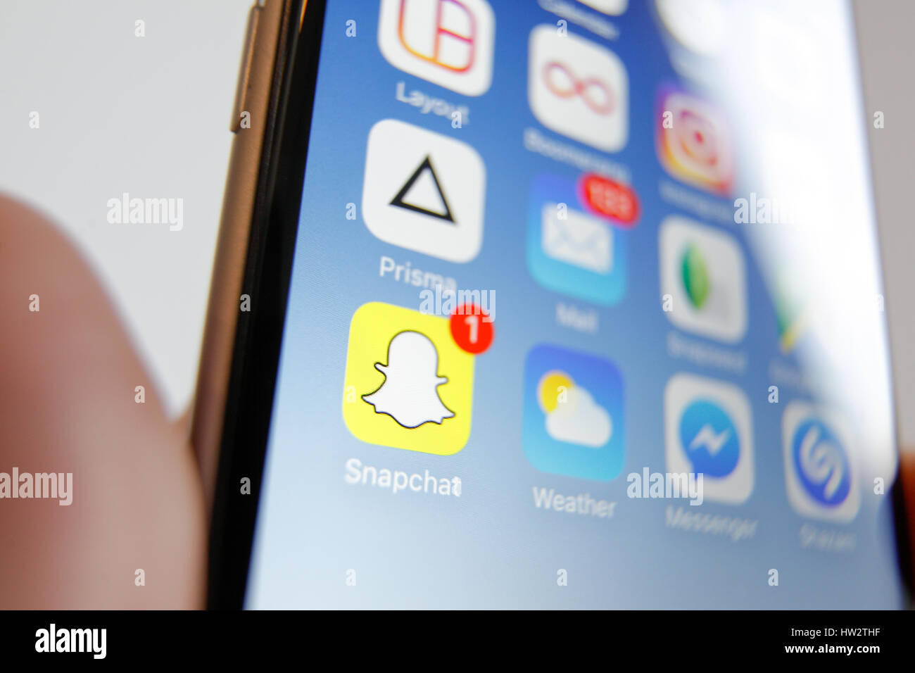 Social messaging hi-res stock photography and images - Alamy