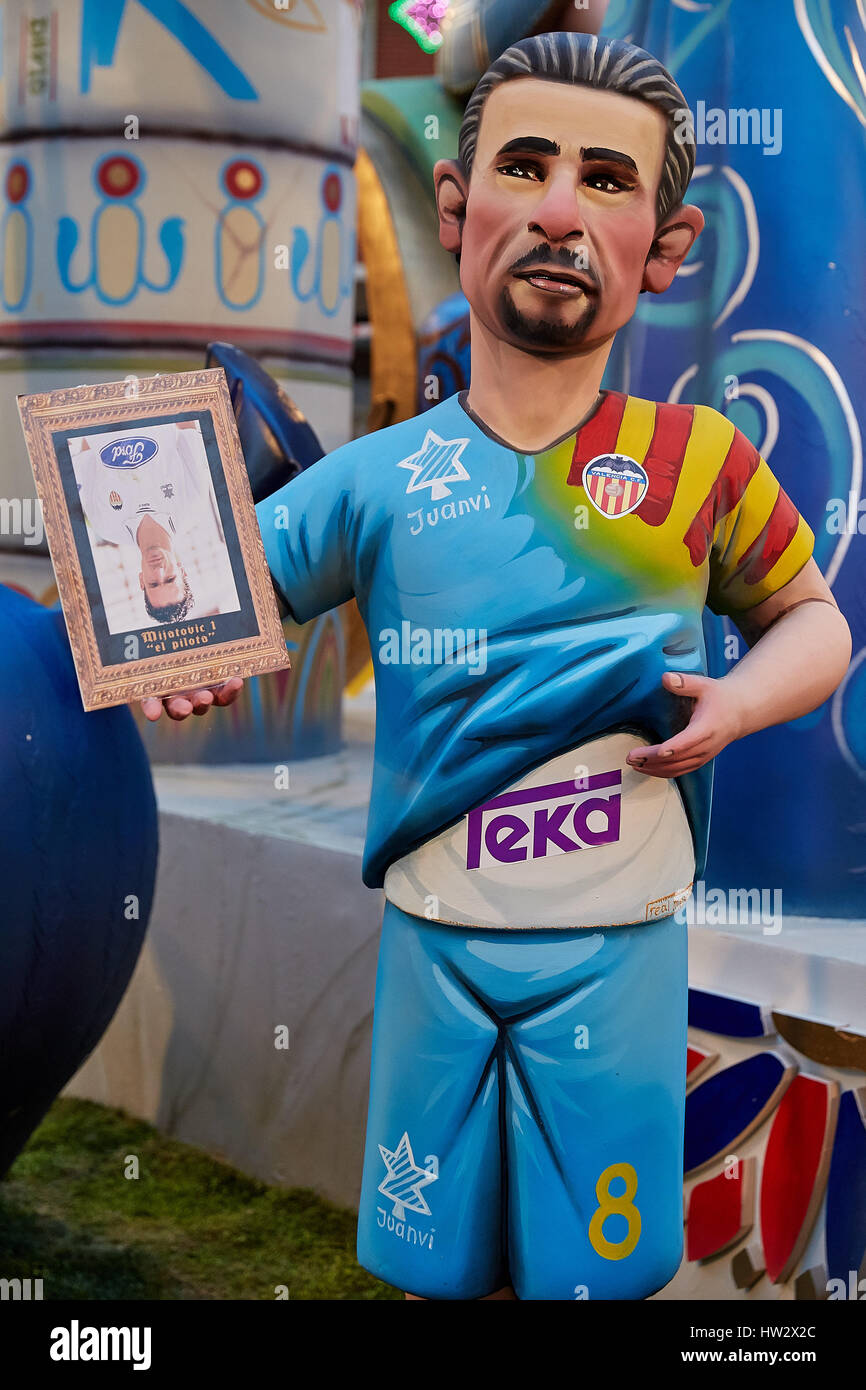 Las fallas festival puppet hi-res stock photography and images - Alamy