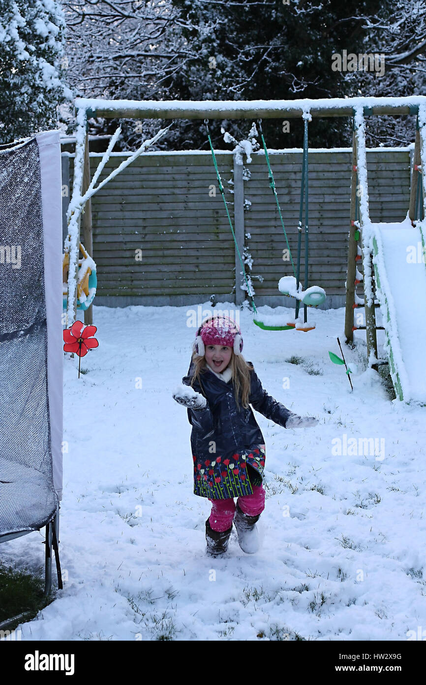 Children playing in the snow, Dublin, Ireland Stock Photo - Alamy