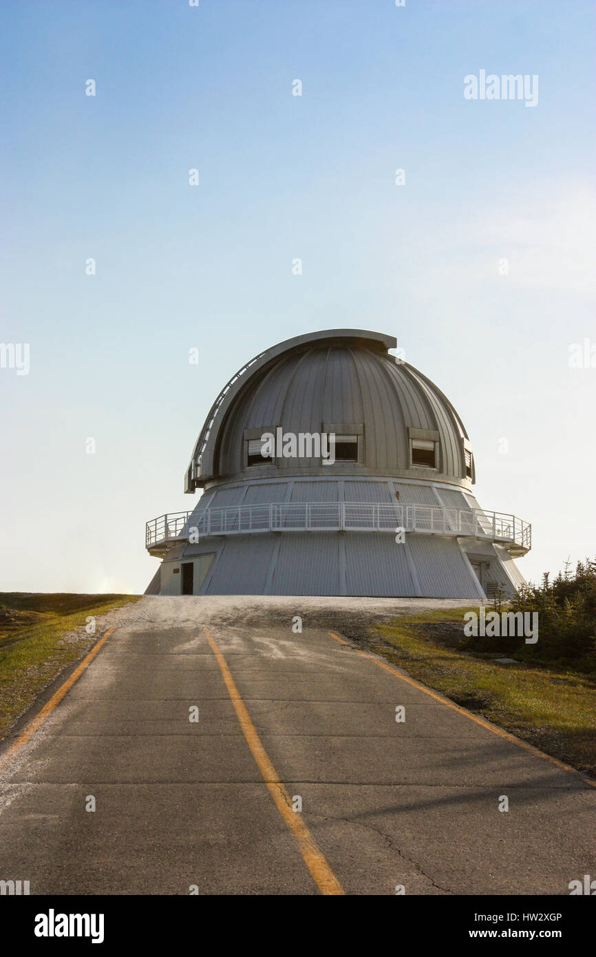 telescope on top of mount megantic Stock Photo - Alamy