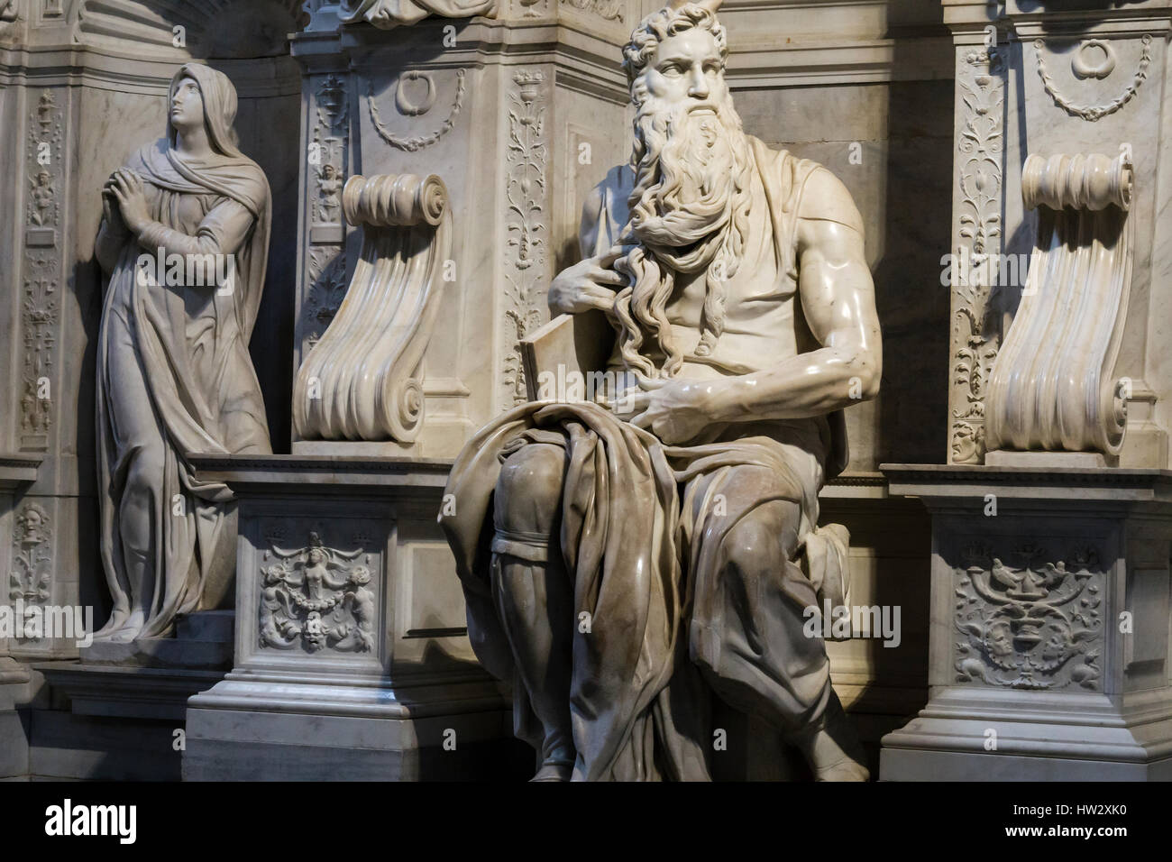 Biblical statue of moses hi-res stock photography and images - Alamy