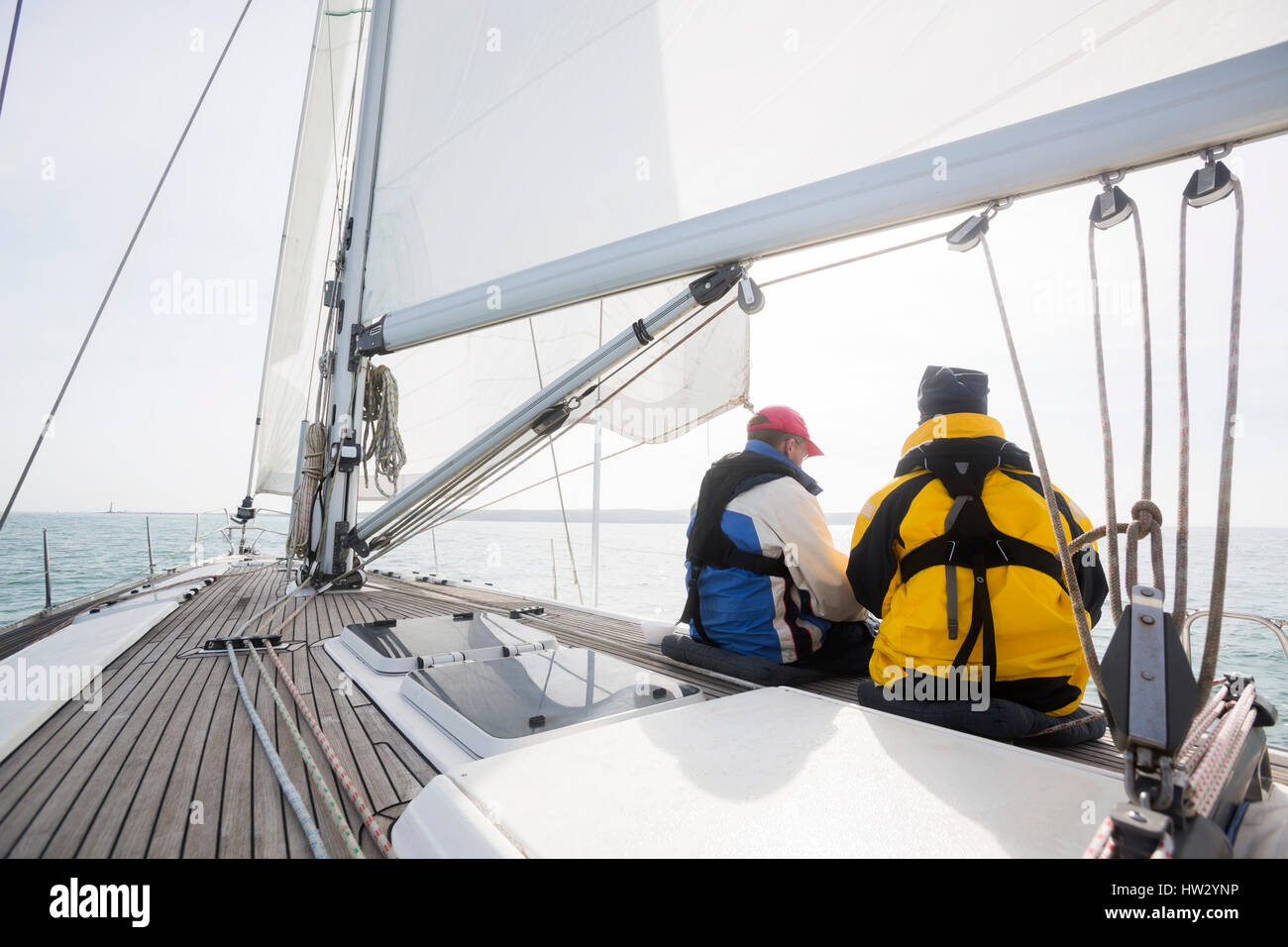 Rear view sailing yacht on hi-res stock photography and images - Alamy