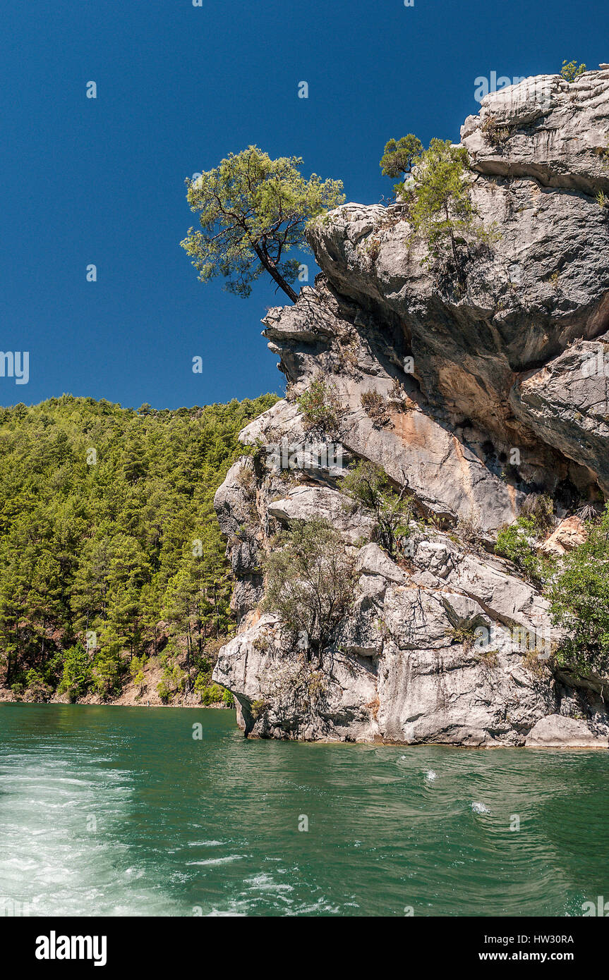 Deep_lake hi-res stock photography and images - Alamy