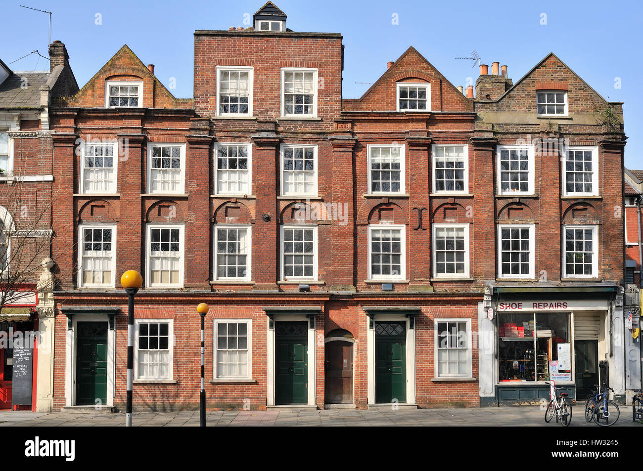 17th Century London House