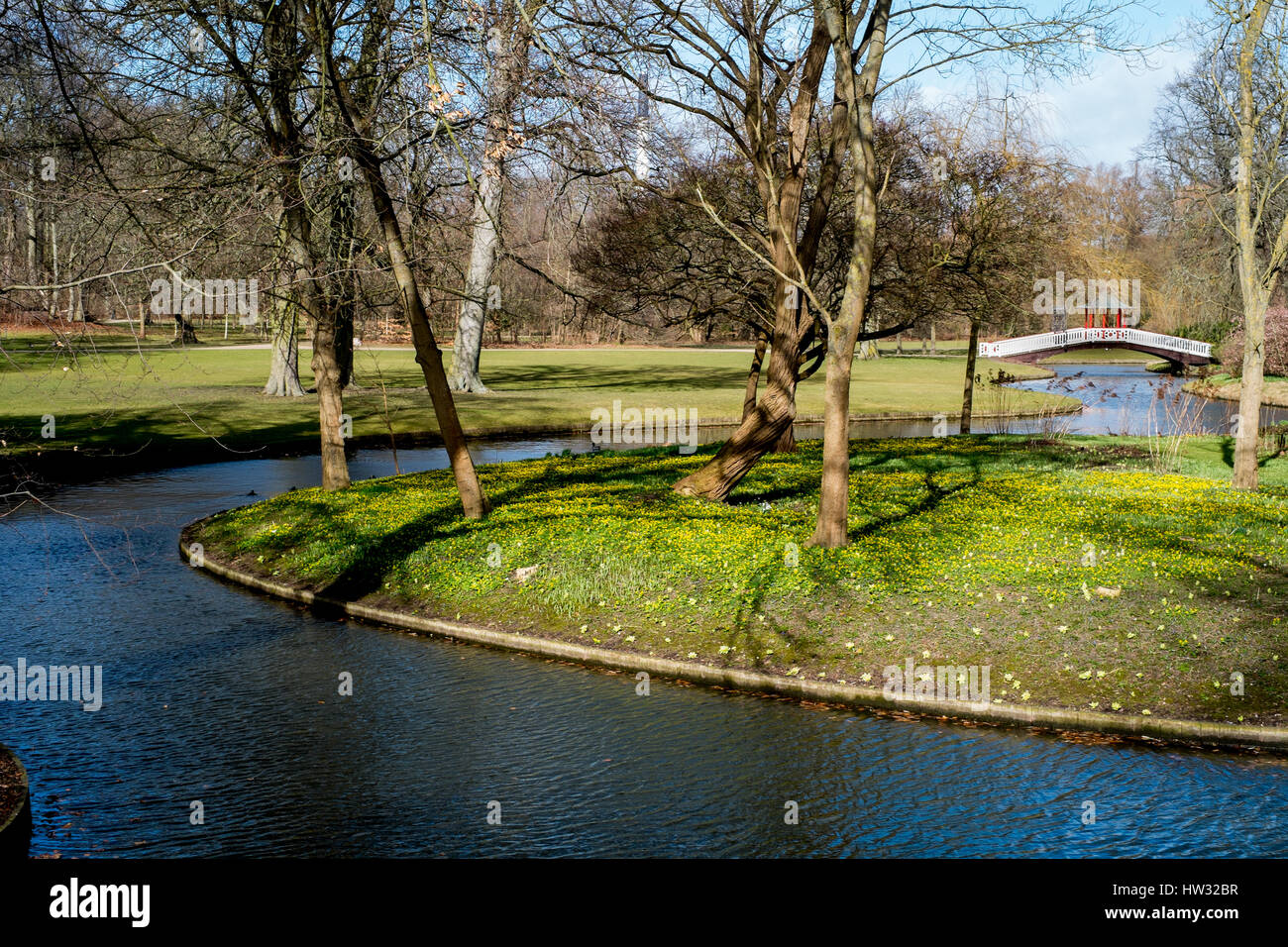 Winter scene at Frederiksberg Gardens, Copenhagen, Denmark Stock Photo ...