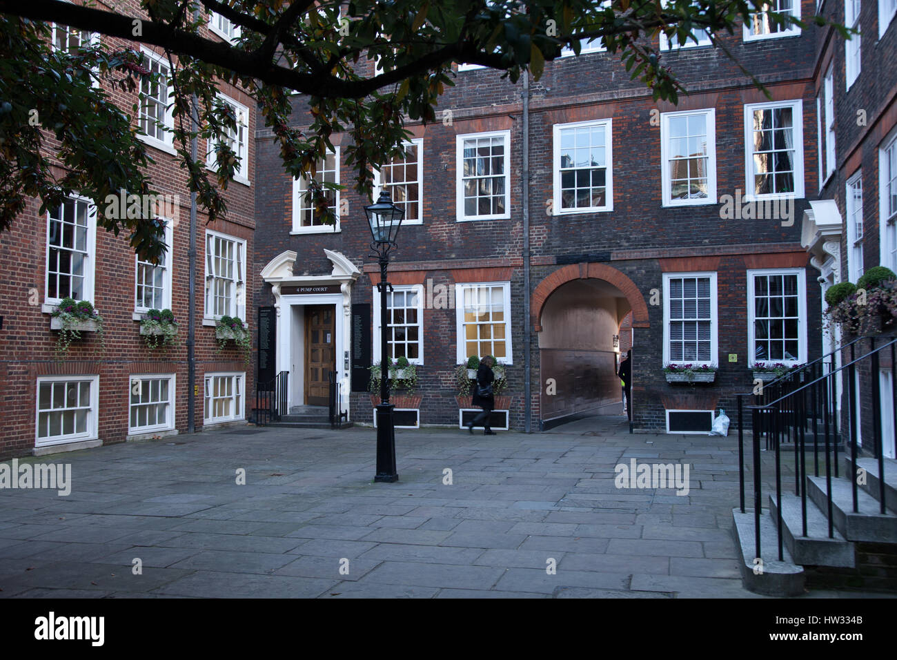 Inner london court High Resolution Stock Photography and Images - Alamy