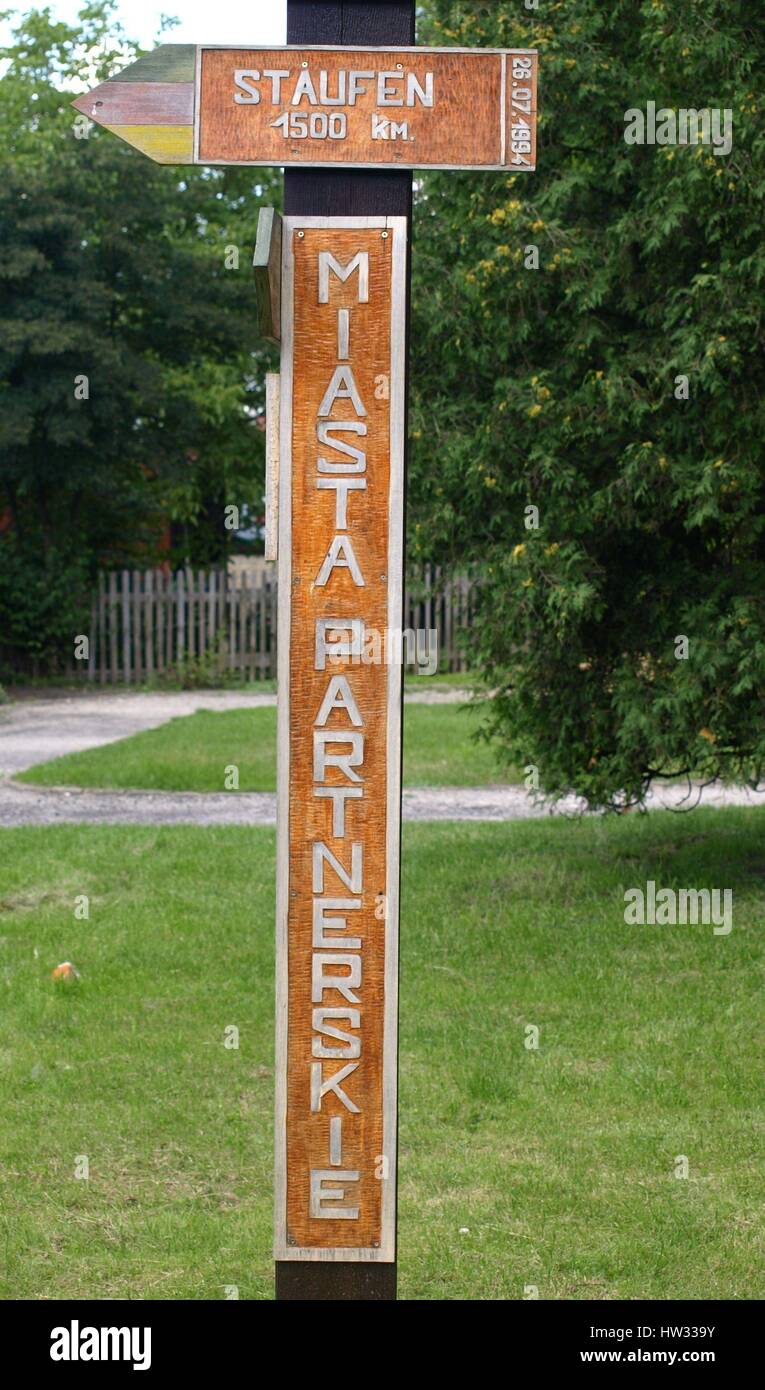 Directional signpost local attractions hi-res stock photography and ...