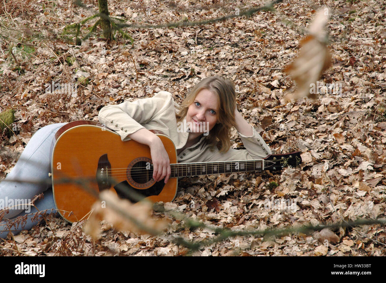 Singer Songwriter in The New Forest, Hampshire, England Stock Photo - Alamy