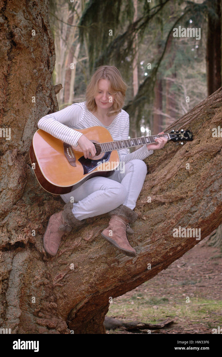 Singer Songwriter in The New Forest, Hampshire, England Stock Photo - Alamy