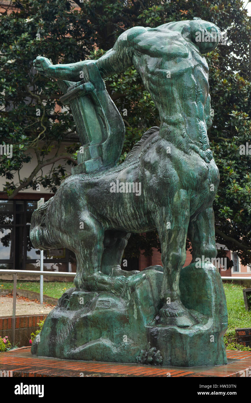 Le Centaure mourant (Dying Centaur). Bronze statue by French modernist ...