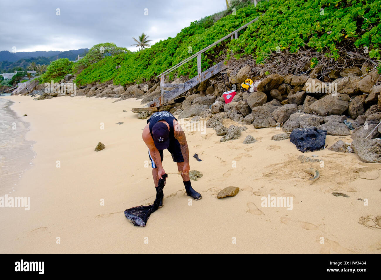 LAIE, HAWAII - FEBRUARY 24, 2017: Fisherman Jameson Humalon competes in ...