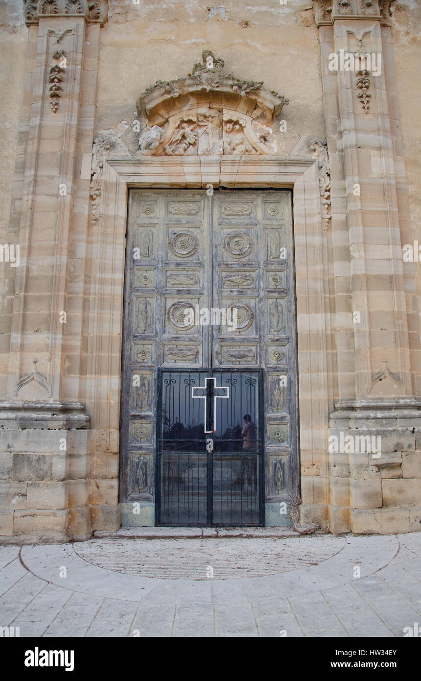 Old ruins of Partanna, Sicily Stock Photo - Alamy