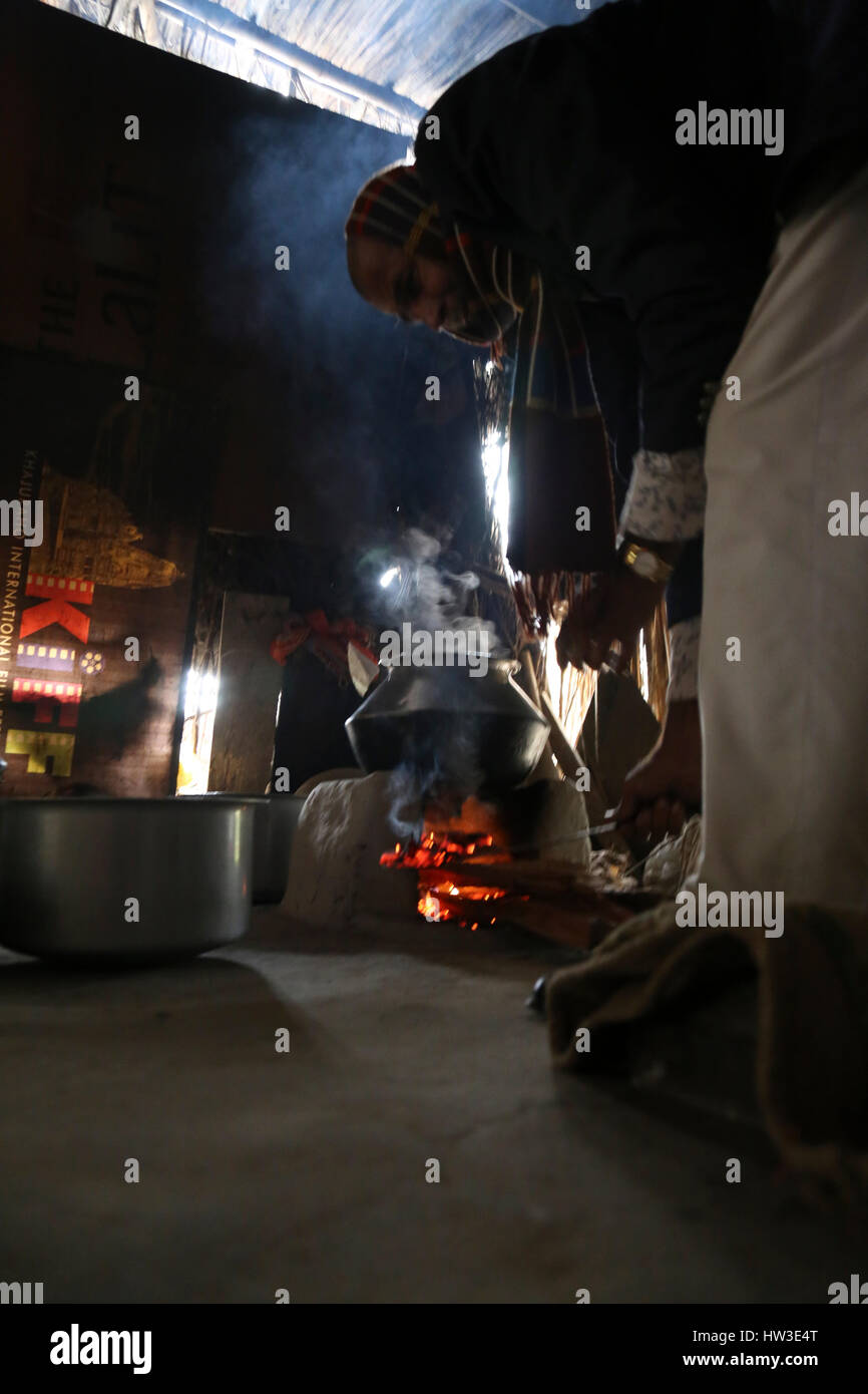 Kitchen in a street restaurant india Stock Photo - Alamy