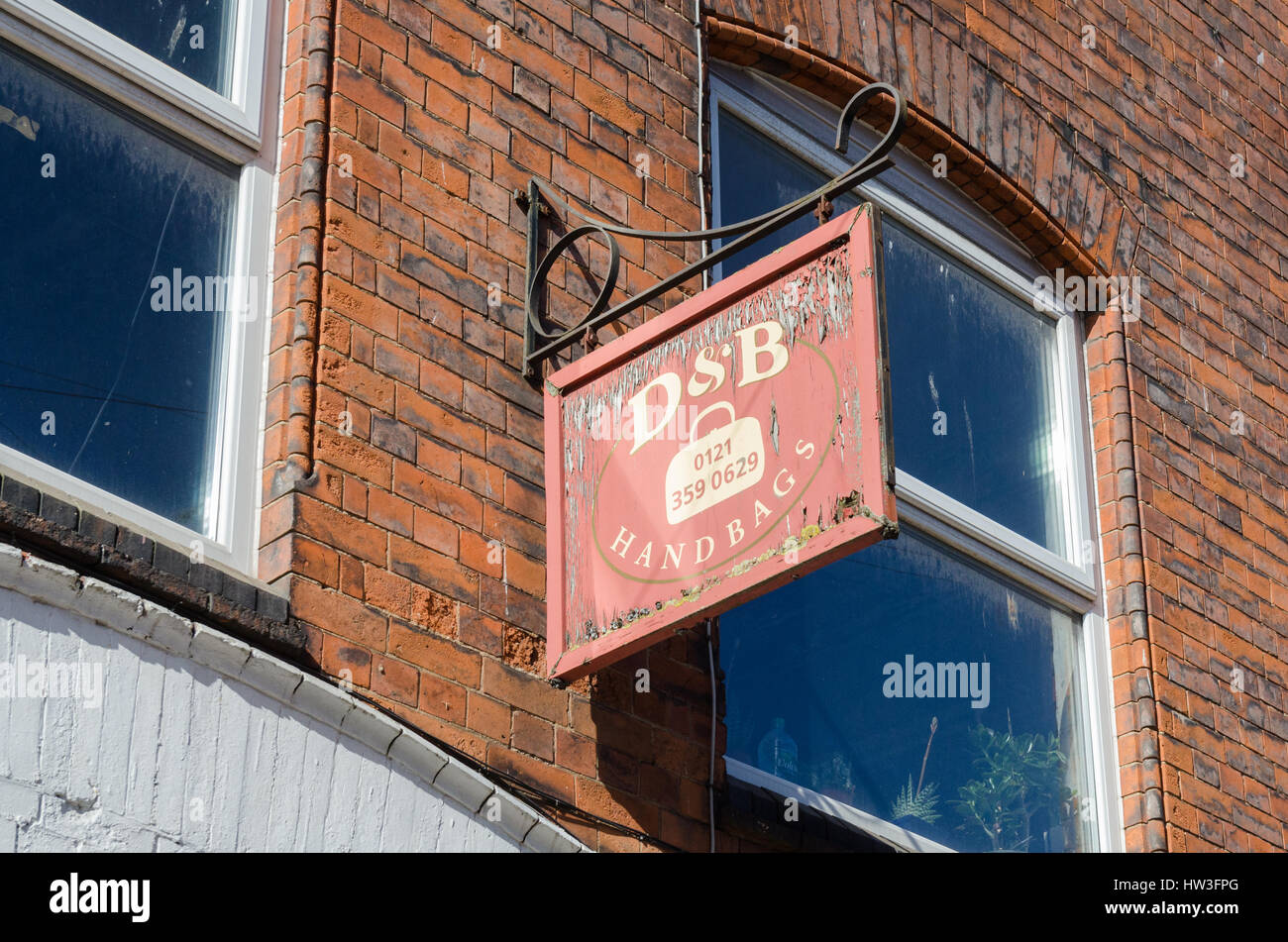 Ladies handbags hi-res stock photography and images - Alamy