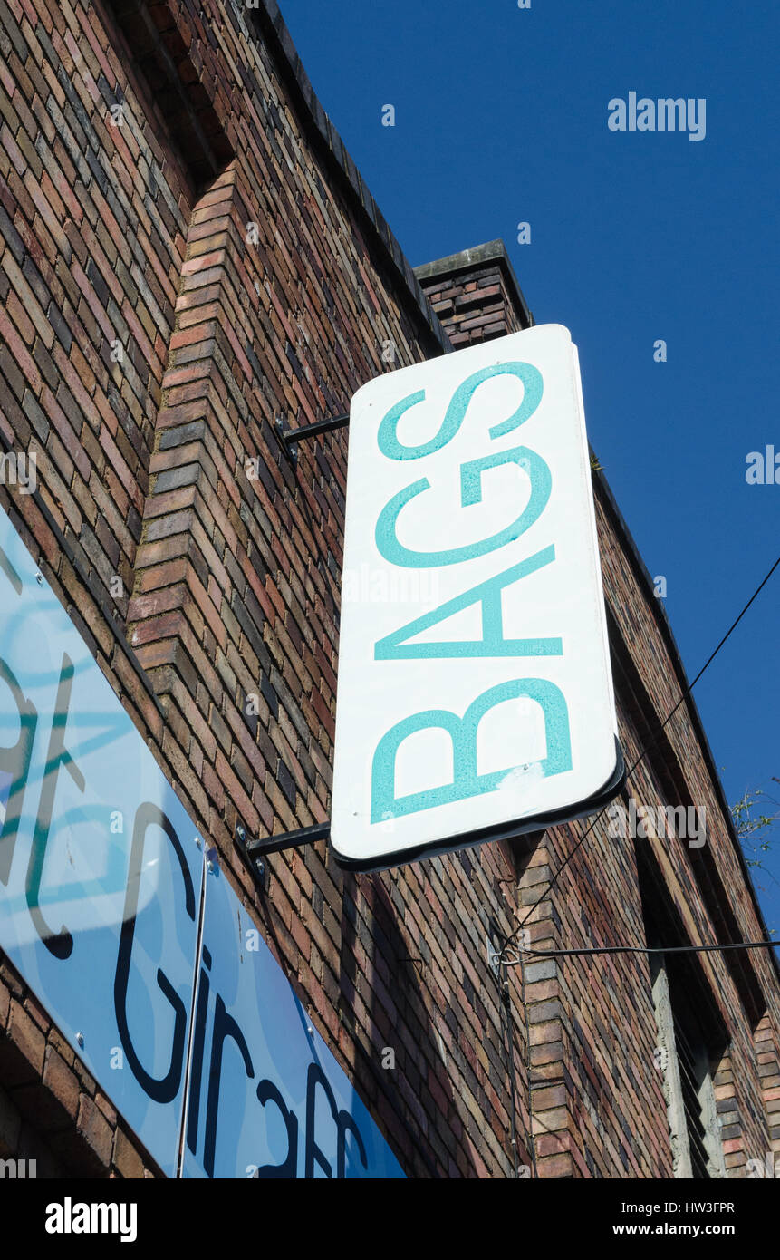 Ladies handbags hi-res stock photography and images - Alamy