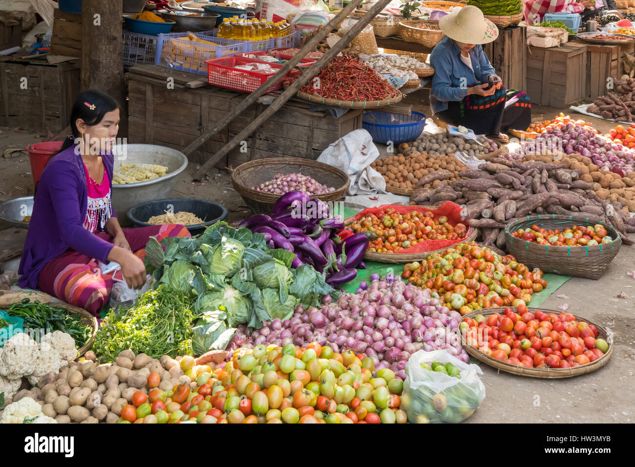 Minhla hi-res stock photography and images - Alamy