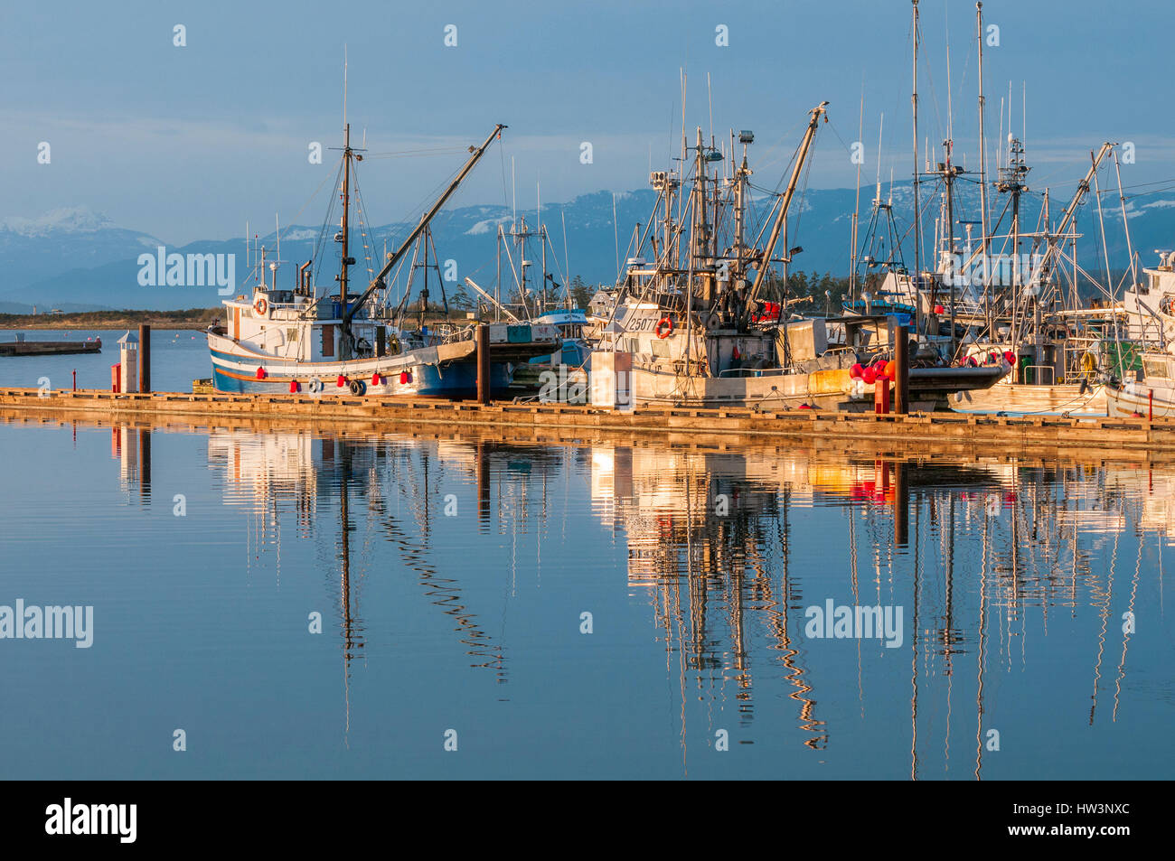 Fishing boats comox marina hi-res stock photography and images - Alamy