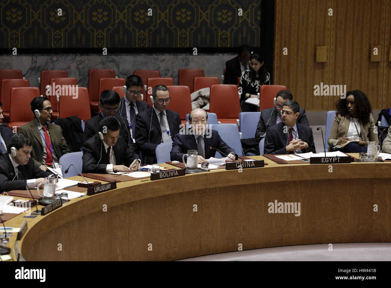 Non shared environment hi-res stock photography and images - Alamy