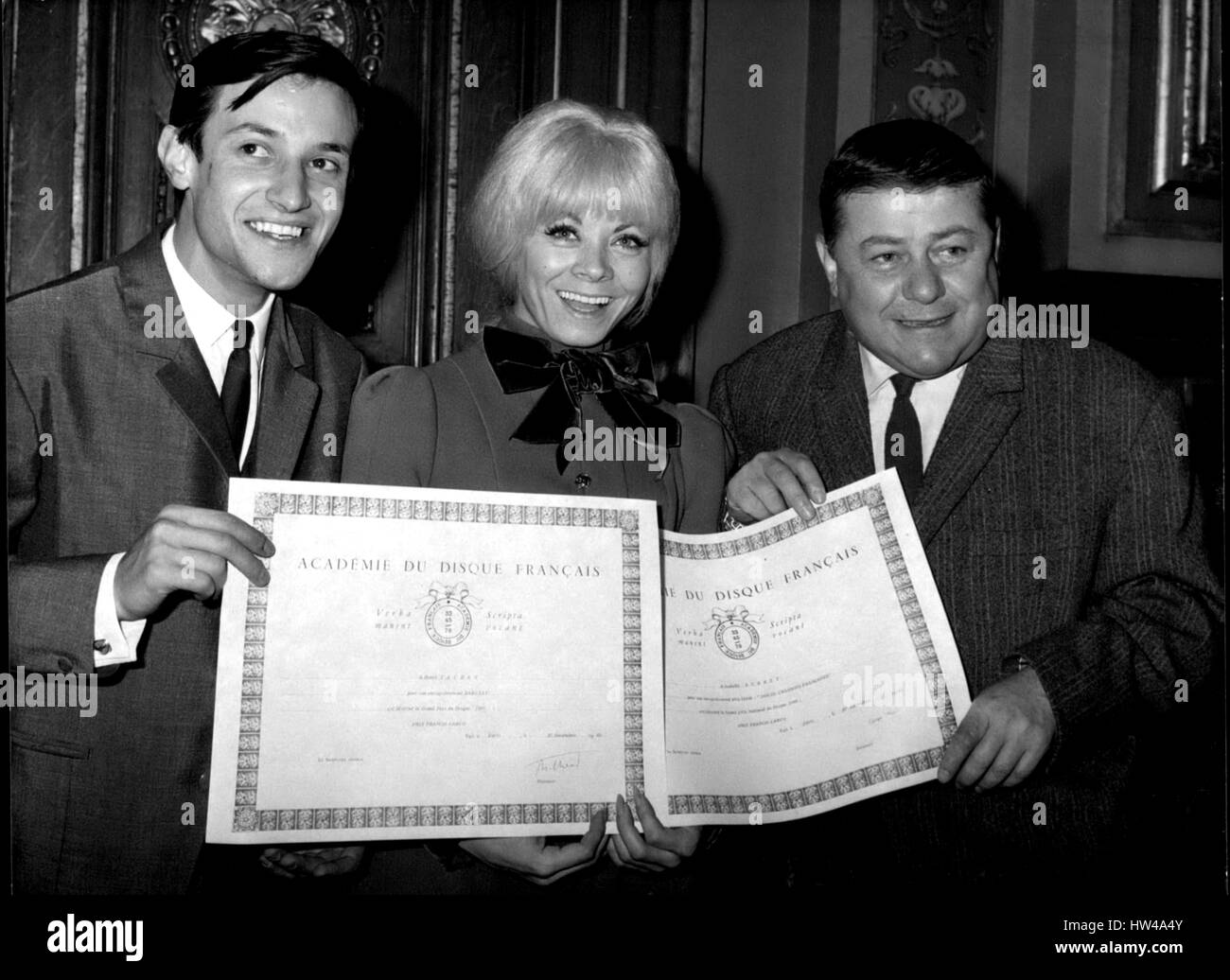 Nov. 27, 1965 - Today, at the Paris City Hall, the big 1966 Musical ...