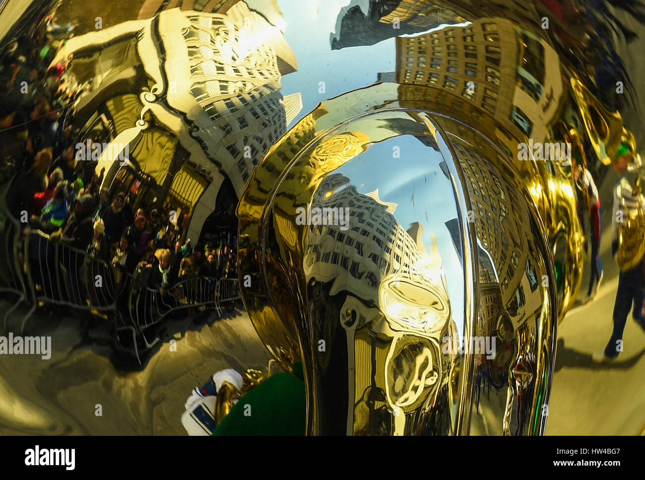 New York, USA. 17th Mar, 2017. Parade participants and spectators are ...